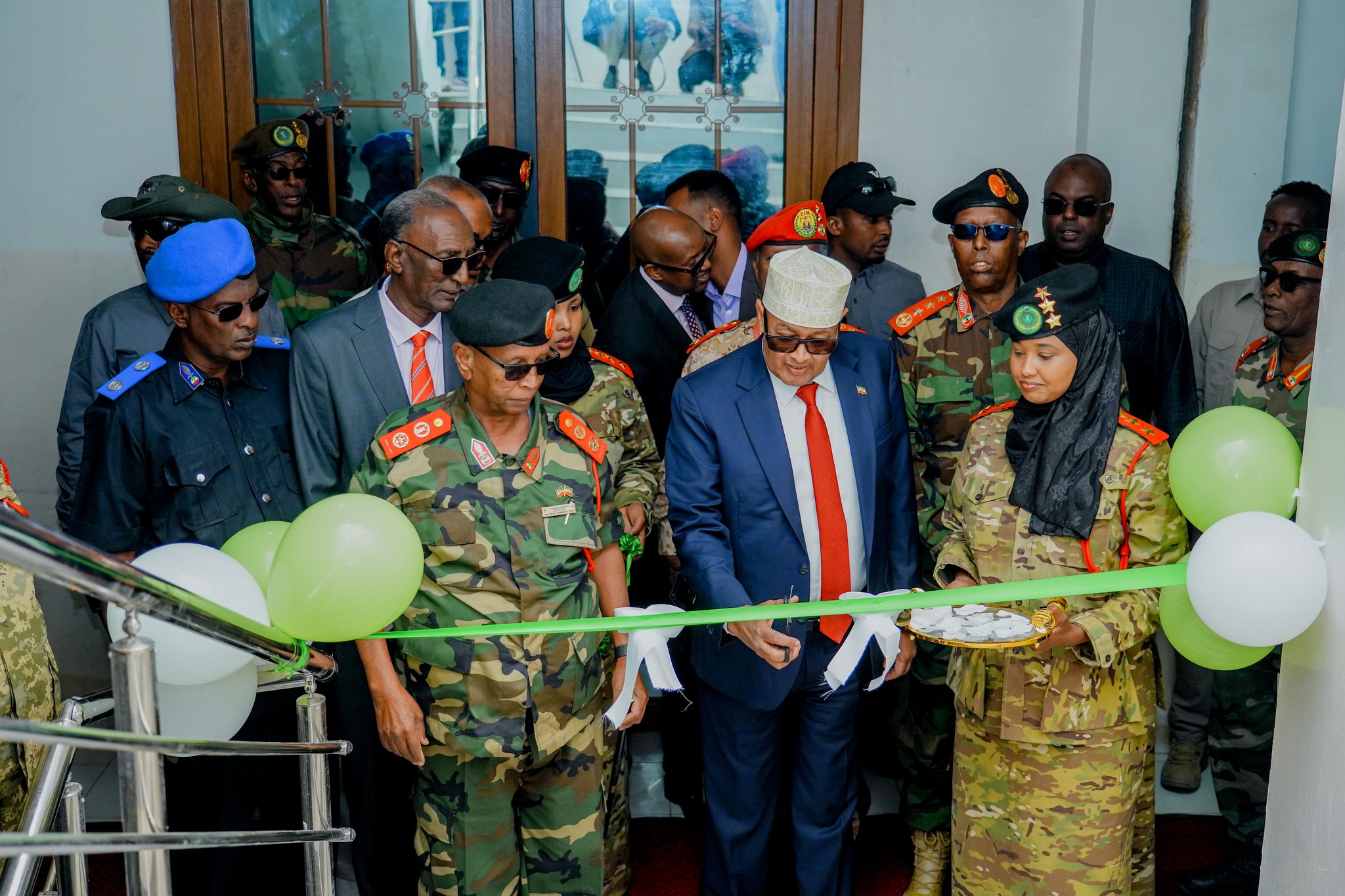 Madaxweyne Cirro oo Ciidanka Cirka Dhisaaya. DAAWO