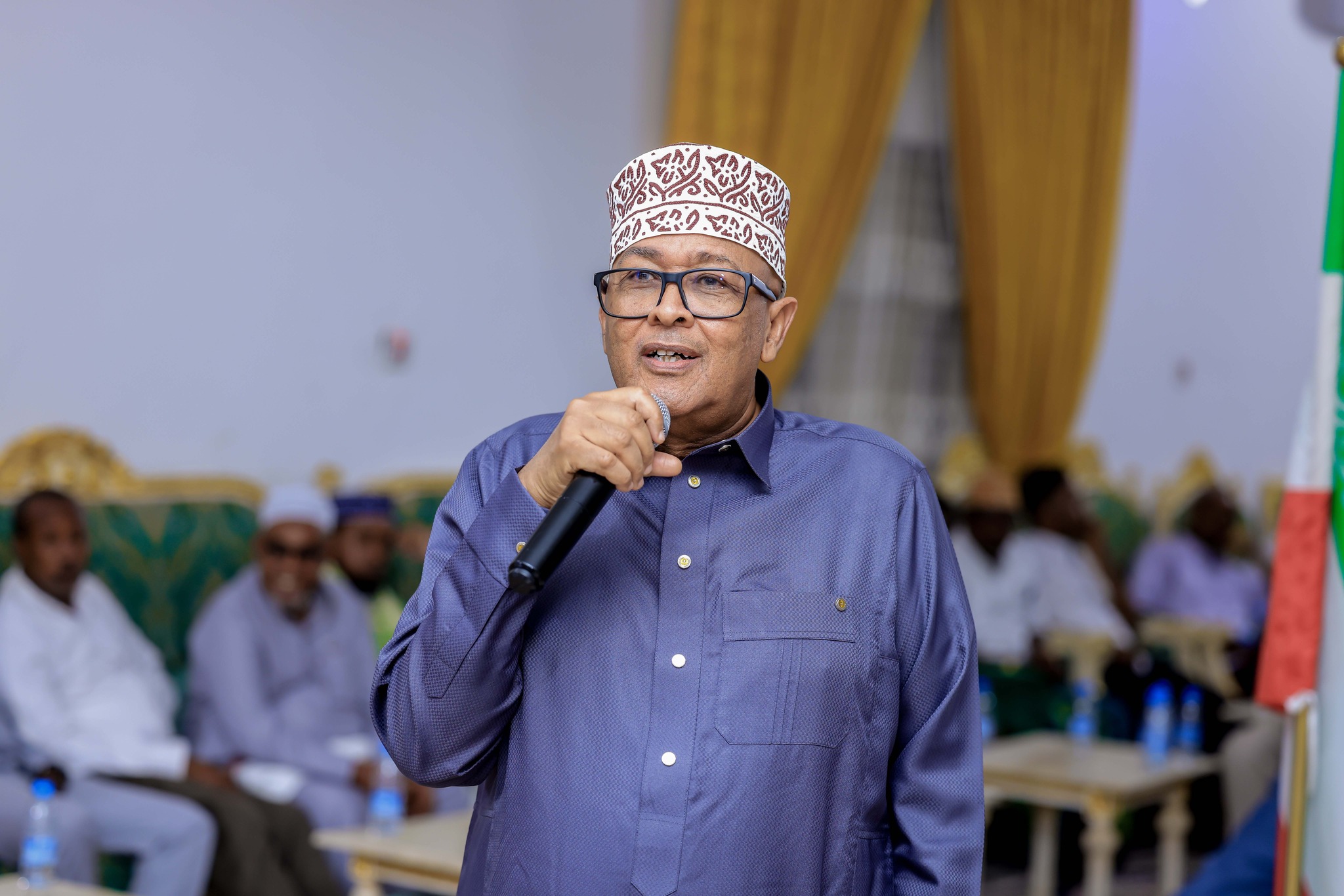 DEGDEG 4Sir Oo Lagu Qariyay Safarka MD Cirro Ee Barriga,Guusha ...