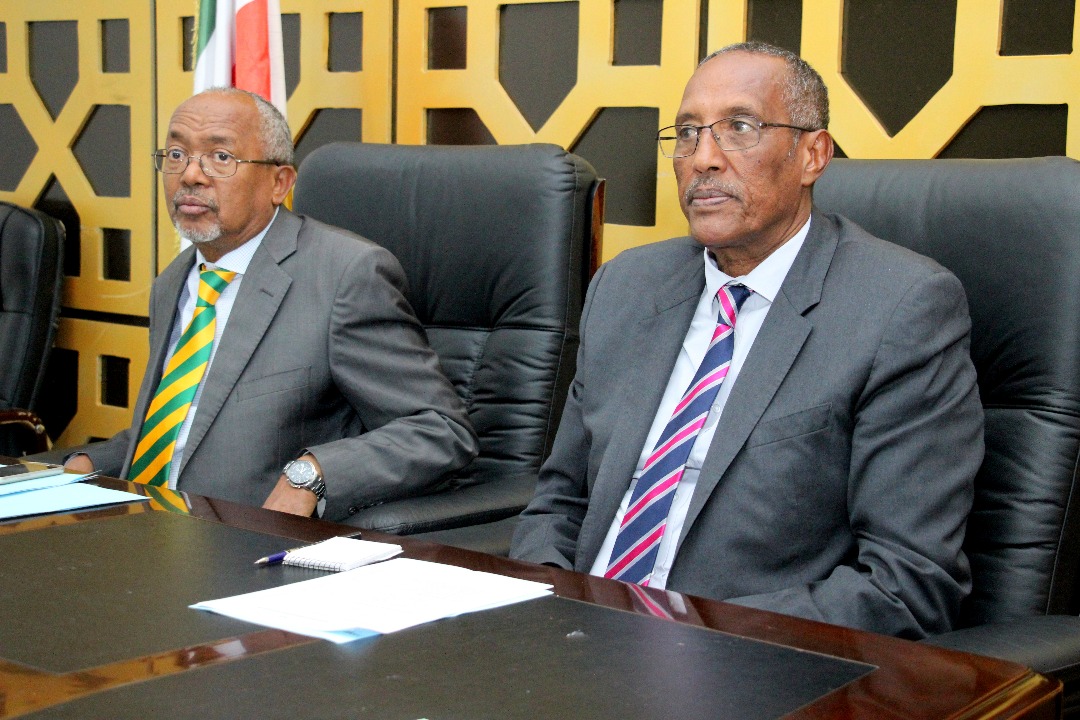 SAYLICI oo dhabarka u jeediyay Muuse Biixi xilli xasaasi ah – Maxaa dhacay?