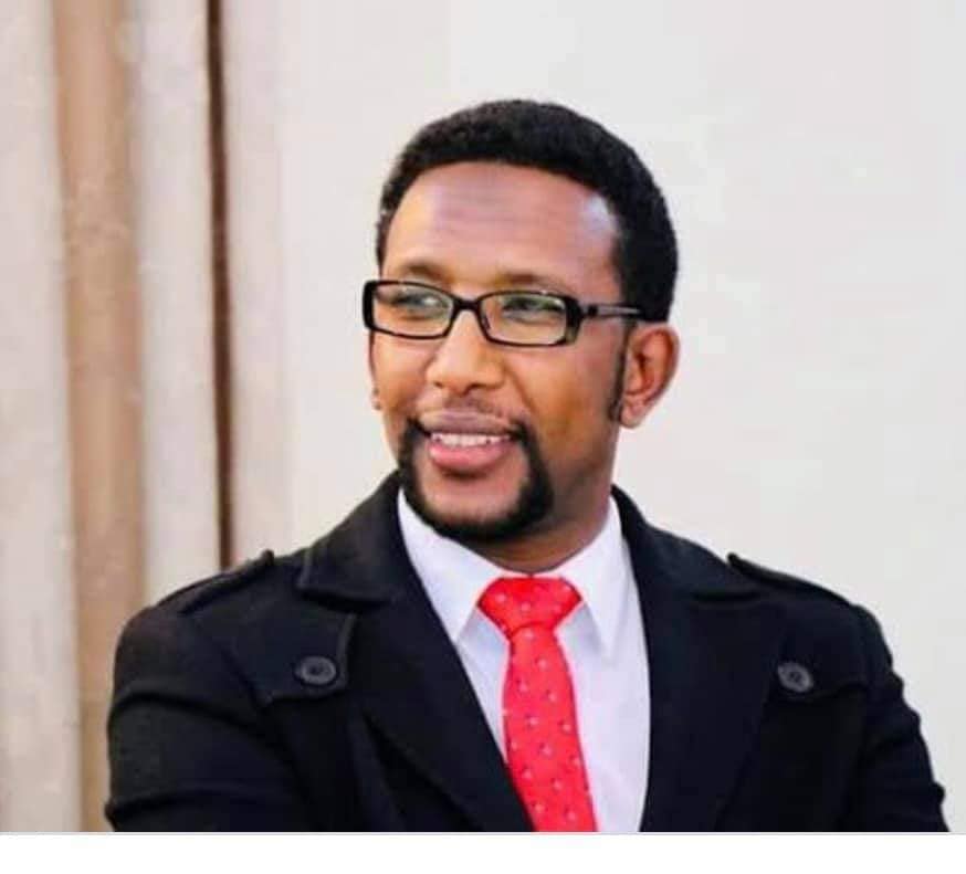 Maxay Ka Dhigan Tahay In La Doorto Musharax Barkhad Jaamac Batuun ...