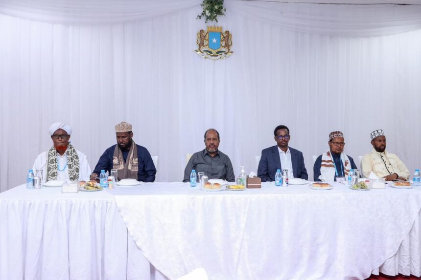 Madaxweyne Xasan Sheekh: "Midnimo Soomaaliyeed Waxa Ay Ku Xirantahay ...