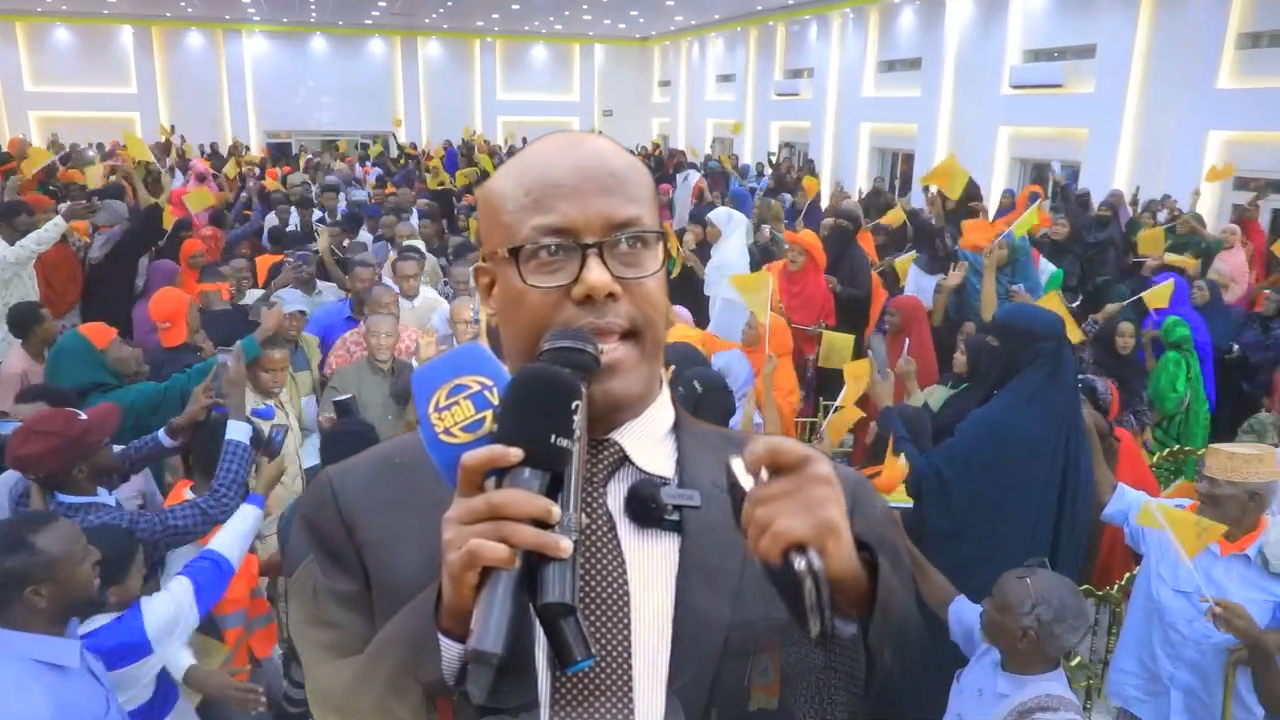 "Musharax Cabdiraxmaan Beesha Arab Waxay Ku Tidhi Xadhigiisa Qabo Aadmi ...