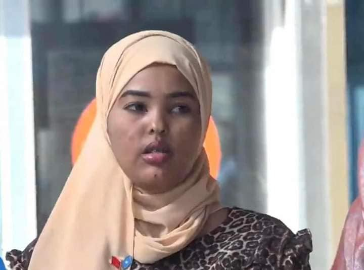 Masuul Xilka Ku Waayay Gabadhii Dhawaan Ku Ordaysay Magaca Somaliya Ee Baraha Bulshada Qabsatay