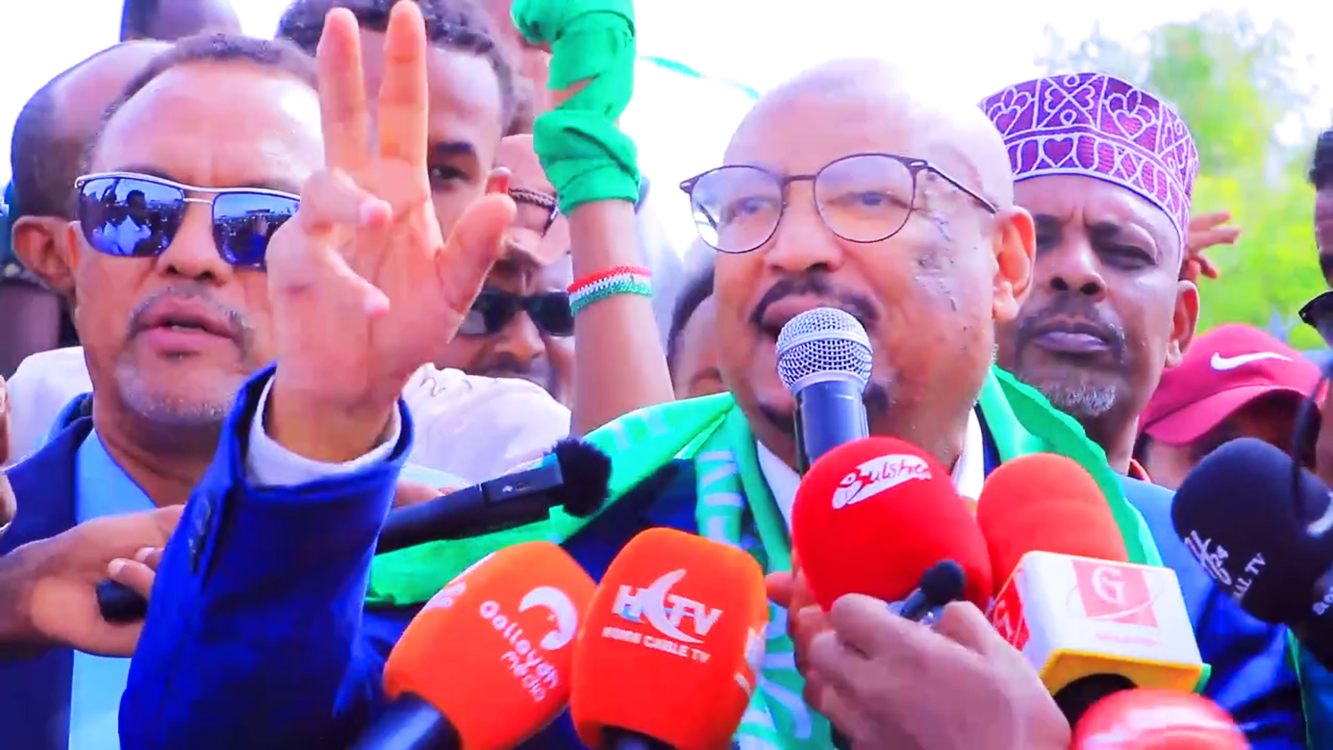 DAAWO "Tanaasuli-mayno, Go'aan Ayaanu Gaadhaynaa, Taayada Ayaanay ...