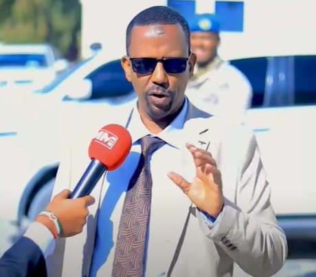 "Ninkaa Carabka ah waan ka joojinay dhoofka xoolaha " Wasiir Xanaanada ...