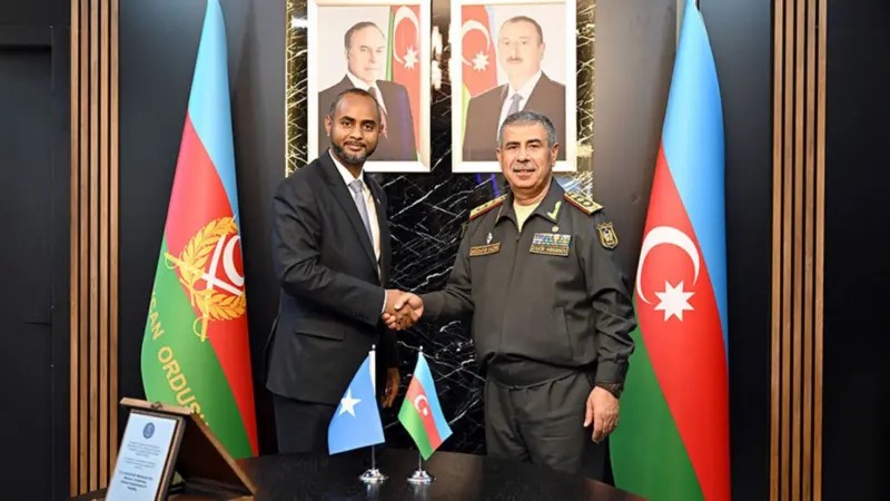 Muxuu yahay iskaashiga difaaca ee ay ka wada hadleen Soomaaliya iyo Azerbaijan